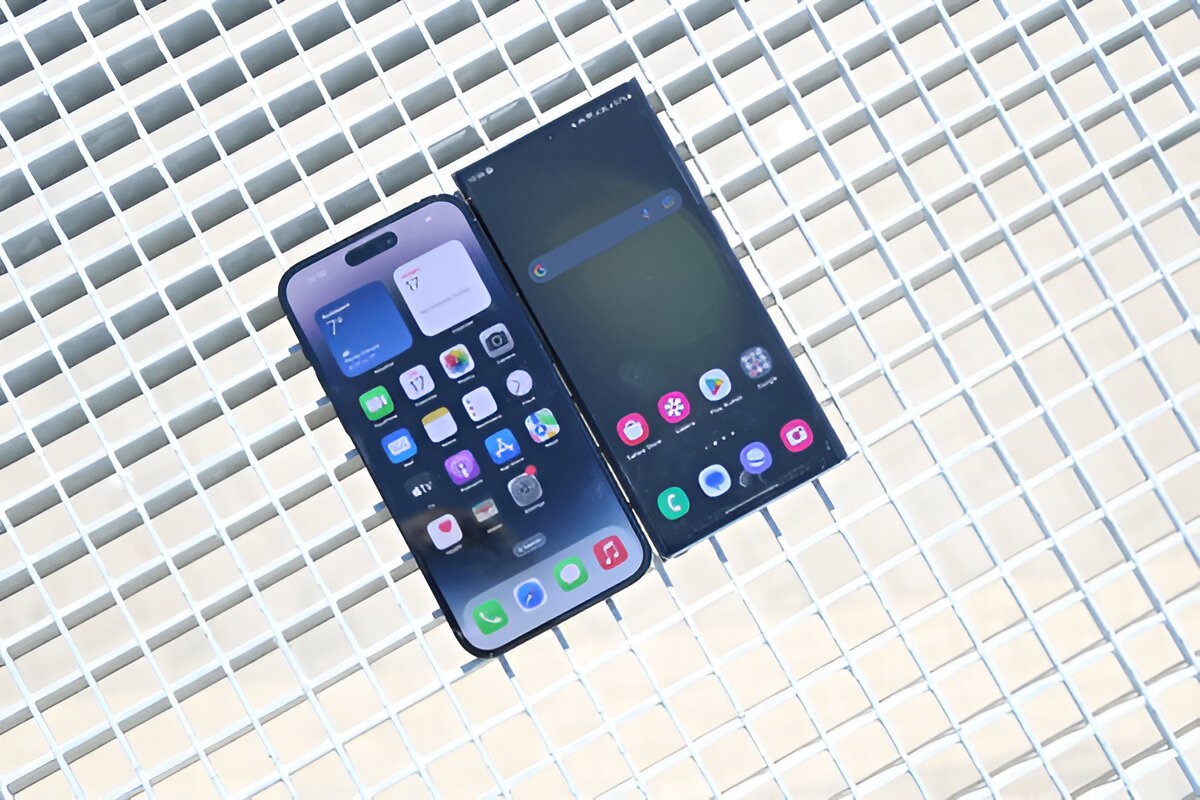 AMOLED vs OLED: Choosing the Right Display Technology