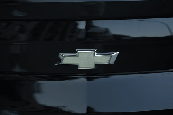 The LQ4 6.0L LS Engine: Power and Performance for Heavy Duty